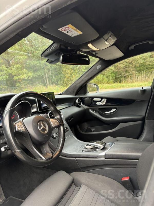Grey Mercedes-Benz C 200 2015 in Jurmala, with an engine capacity of 1.60 L and mileage of 300 thousand km for 9200 €, photo 9 on AUTOMOTO.COM.LV