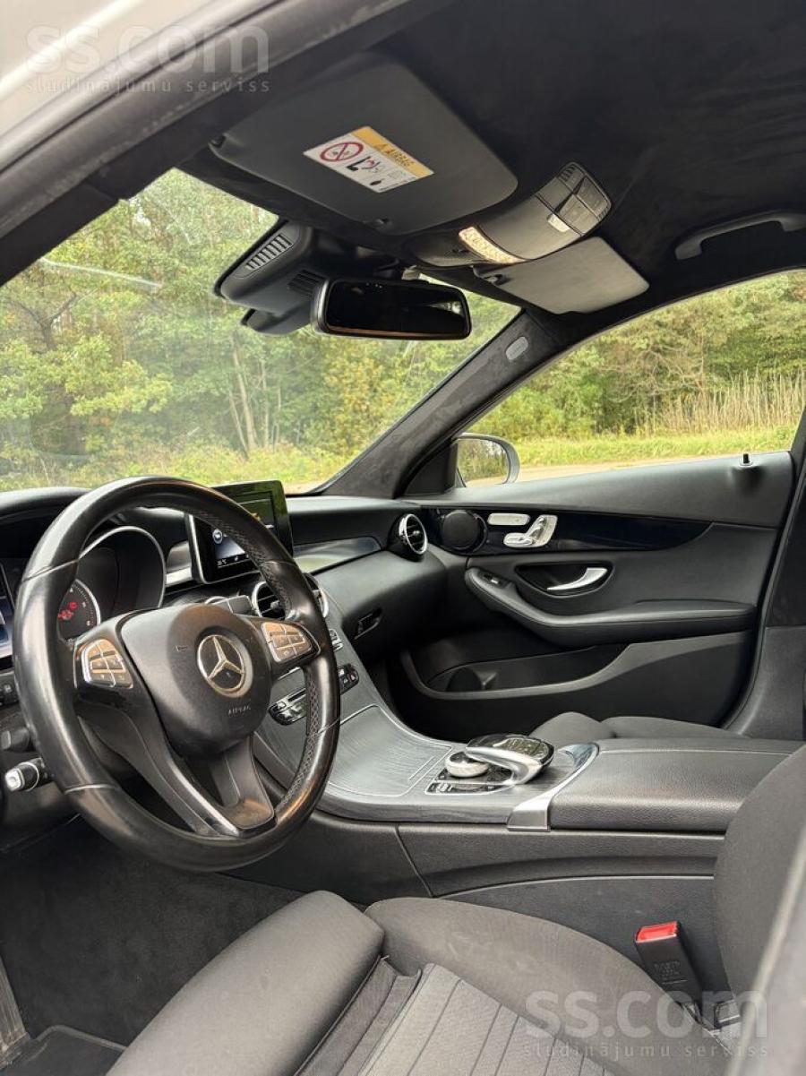 Grey Mercedes-Benz C 200 2015 in Jurmala, with an engine capacity of 1.60 L and mileage of 300 thousand km for 9200 €, photo 9 on AUTOMOTO.COM.LV