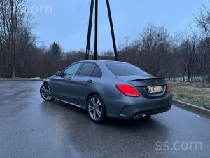 Grey Mercedes-Benz C 200 2018 in Liepaja, with an engine capacity of 2.20 L and mileage of 167 thousand km for 49900 €, photo 6 on AUTOMOTO.COM.LV