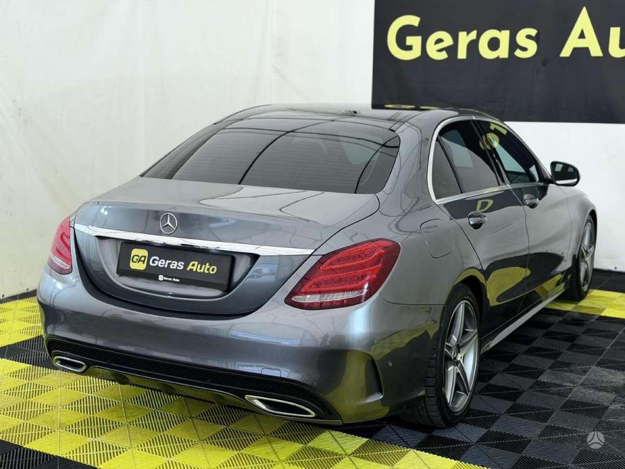 Pelēks Mercedes-Benz C 200 2018 Viļņa, ar dzinēja tilpumu 2.14 L un nobraukumu 229 tūkst. km par 15490 €, foto 4 vietnē AUTOMOTO.COM.LV