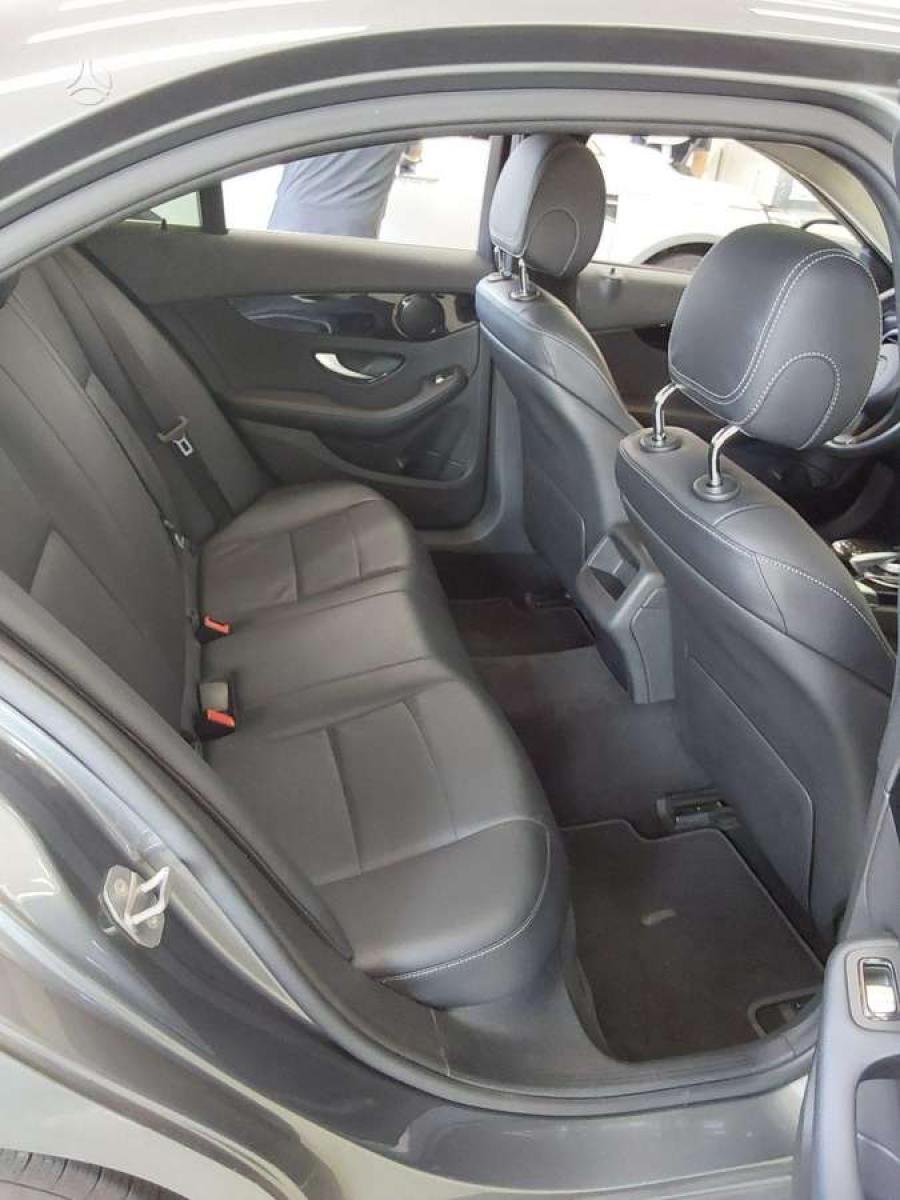 Grey Mercedes-Benz C 200 2018 in Kaunas, with an engine capacity of 1.60 L and mileage of 134 thousand km for 15300 €, photo 11 on AUTOMOTO.COM.LV