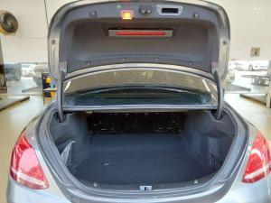 Grey Mercedes-Benz C 200 2018 in Kaunas, with an engine capacity of 1.60 L and mileage of 134 thousand km for 15300 €, photo 12 on AUTOMOTO.COM.LV