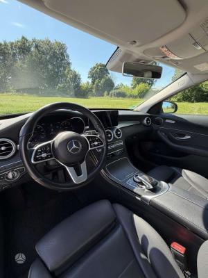 Grey Mercedes-Benz C 200 2019 in Vilnius, with an engine capacity of 1.50 L and mileage of 125 thousand km for 21400 €, photo 13 on AUTOMOTO.COM.LV