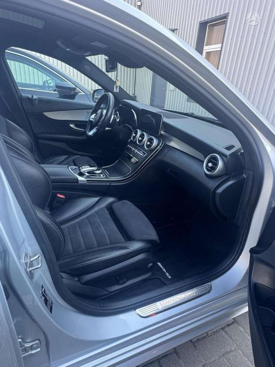 Grey Mercedes-Benz C 200 2020 in Taurage, with an engine capacity of 1.60 L and mileage of 330 thousand km for 15300 €, photo 9 on AUTOMOTO.COM.LV