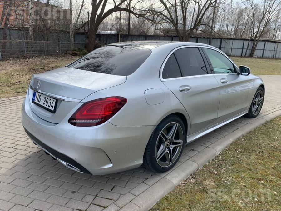 Grey Mercedes-Benz C 200 2021 in Riga, with an engine capacity of 1.60 L and mileage of 163 thousand km for 21200 €, photo 6 on AUTOMOTO.COM.LV