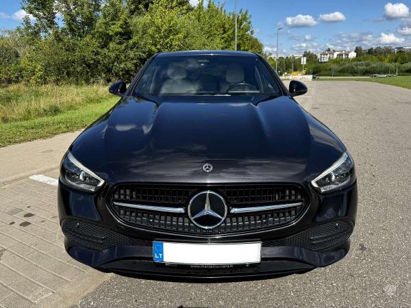 Мерседес Ц 200 2022 в Вильнюс на AUTOMOTO.COM.LV Серый Мерседес Ц 200 2022 в Вильнюс, объемом двигателя 1.50 л и пробегом 129 тыс. км за 29800 €, фото 6 на AUTOMOTO.COM.LV
