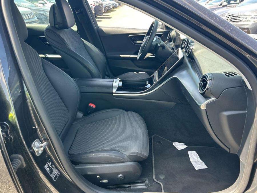 Grey Mercedes-Benz C 200 2025 in Kaunas, with an engine capacity of 2.00 L and mileage of 61 thousand km for 34300 €, photo 9 on AUTOMOTO.COM.LV
