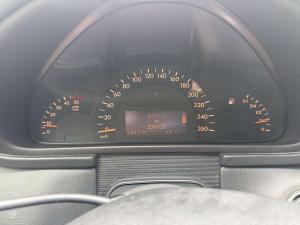 Grey Mercedes-Benz C 200 2003 in Vilnius, with an engine capacity of 2.15 L and mileage of 339 thousand km for 1650 €, photo 17 on AUTOMOTO.COM.LV