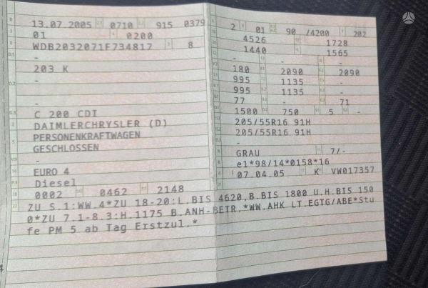 Серый Мерседес Ц 200 2005 в Биржай, объемом двигателя 2.20 л и пробегом 350 тыс. км за 1300 €, фото 3 на AUTOMOTO.COM.LV