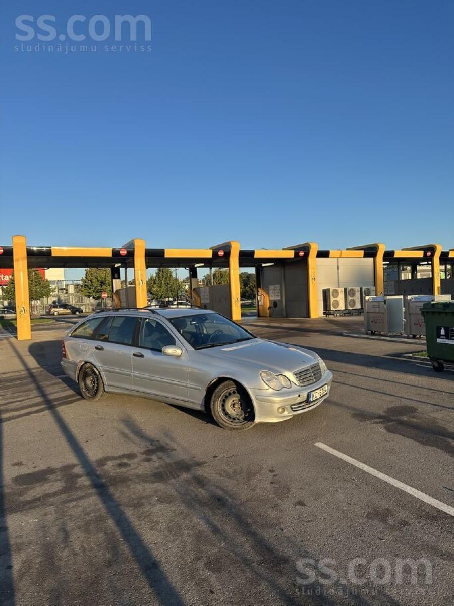 Pelēks Mercedes-Benz C 200 2007 Liepāja, ar dzinēja tilpumu 2.20 L un nobraukumu 541 tūkst. km par 1400 €, foto 3 vietnē AUTOMOTO.COM.LV