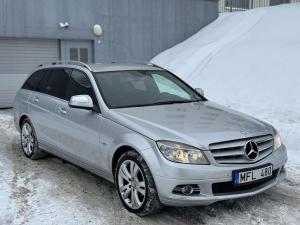Grey Mercedes-Benz C 200 2008 in Vilnius, with an engine capacity of 2.15 L and mileage of 497 thousand km for 4350 €, photo  on AUTOMOTO.COM.LV