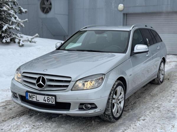 Grey Mercedes-Benz C 200 2008 in Vilnius, with an engine capacity of 2.15 L and mileage of 497 thousand km for 4350 €, photo 3 on AUTOMOTO.COM.LV