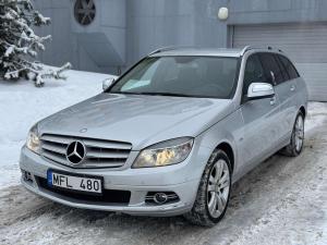 Pelēks Mercedes-Benz C 200 2008 Viļņa, ar dzinēja tilpumu 2.15 L un nobraukumu 497 tūkst. km par 4350 €, foto 3 vietnē AUTOMOTO.COM.LV