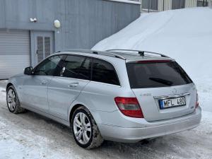 Pelēks Mercedes-Benz C 200 2008 Viļņa, ar dzinēja tilpumu 2.15 L un nobraukumu 497 tūkst. km par 4350 €, foto 6 vietnē AUTOMOTO.COM.LV