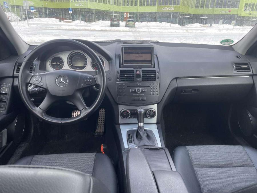 Pelēks Mercedes-Benz C 200 2008 Kauņa, ar dzinēja tilpumu 2.15 L un nobraukumu 395 tūkst. km par 4250 €, foto 12 vietnē AUTOMOTO.COM.LV