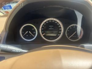 Pelēks Mercedes-Benz C 200 2008 Rīga, ar dzinēja tilpumu 1.80 L un nobraukumu 299 tūkst. km par 3690 €, foto 9 vietnē AUTOMOTO.COM.LV