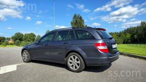 Grey Mercedes-Benz C 200 2008 in Riga, with an engine capacity of 1.80 L and mileage of 289 thousand km for 4650 €, photo 5 on AUTOMOTO.COM.LV