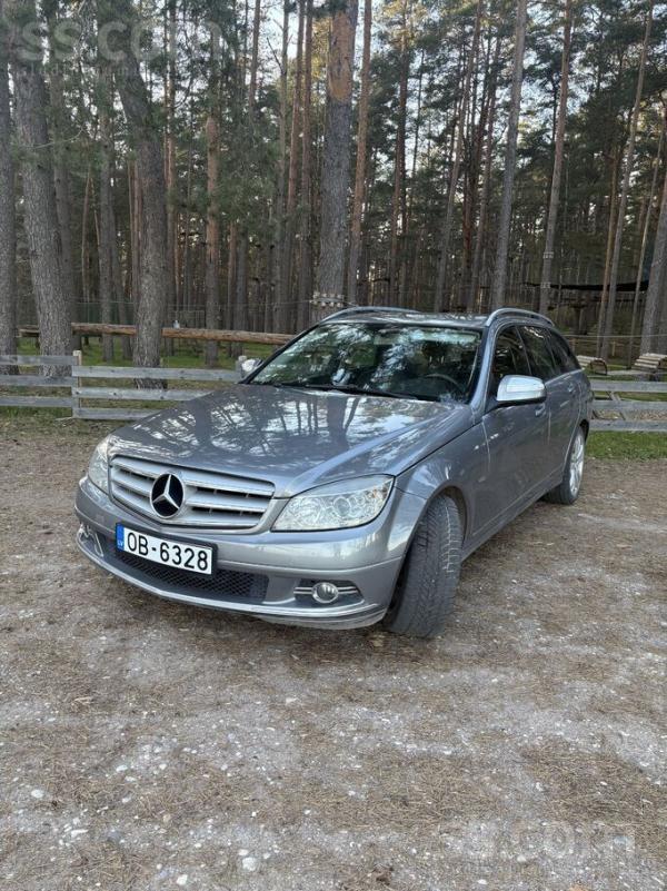 Pelēks Mercedes-Benz C 200 2008 Daugavpils, ar dzinēja tilpumu 2.20 L un nobraukumu 352 tūkst. km par 3500 €, foto 3 vietnē AUTOMOTO.COM.LV
