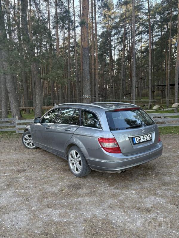 Pelēks Mercedes-Benz C 200 2008 Daugavpils, ar dzinēja tilpumu 2.20 L un nobraukumu 352 tūkst. km par 3500 €, foto 4 vietnē AUTOMOTO.COM.LV