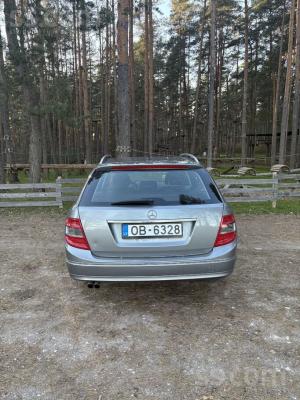 Pelēks Mercedes-Benz C 200 2008 Daugavpils, ar dzinēja tilpumu 2.20 L un nobraukumu 352 tūkst. km par 3500 €, foto 5 vietnē AUTOMOTO.COM.LV