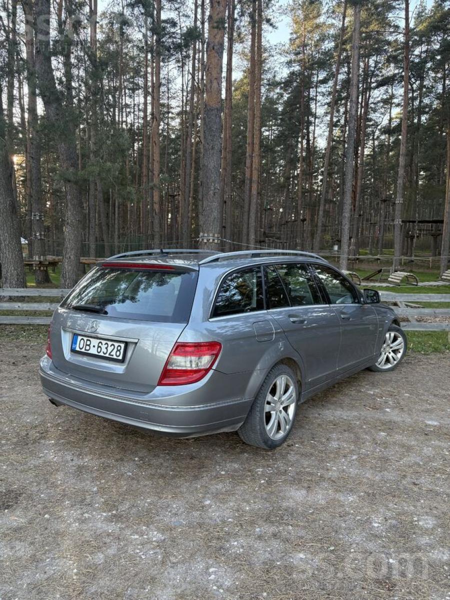 Pelēks Mercedes-Benz C 200 2008 Daugavpils, ar dzinēja tilpumu 2.20 L un nobraukumu 352 tūkst. km par 3500 €, foto 6 vietnē AUTOMOTO.COM.LV