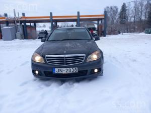 Pelēks Mercedes-Benz C 200 2009 Jelgava, ar dzinēja tilpumu 2.20 L un nobraukumu 539 tūkst. km par 2950 €, foto 2 vietnē AUTOMOTO.COM.LV