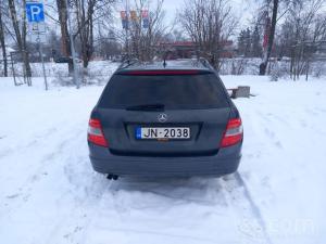 Pelēks Mercedes-Benz C 200 2009 Jelgava, ar dzinēja tilpumu 2.20 L un nobraukumu 539 tūkst. km par 2950 €, foto 4 vietnē AUTOMOTO.COM.LV