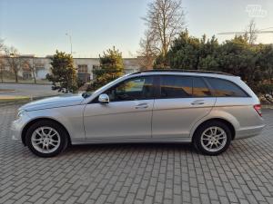 Grey Mercedes-Benz C 200 2009 in Mazeikiai, with an engine capacity of 2.20 L and mileage of 289 thousand km for 3950 €, photo 3 on AUTOMOTO.COM.LV
