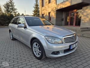 Grey Mercedes-Benz C 200 2009 in Mazeikiai, with an engine capacity of 2.20 L and mileage of 289 thousand km for 3950 €, photo 7 on AUTOMOTO.COM.LV