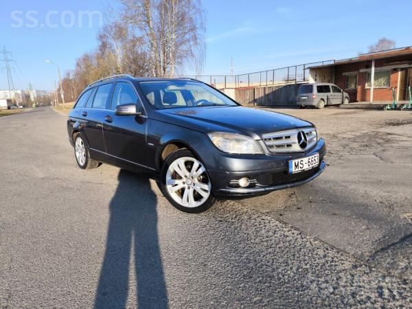Pelēks Mercedes-Benz C 200 2009 Rīga, ar dzinēja tilpumu 2.20 L un nobraukumu 259 tūkst. km par 2550 €, foto 1 vietnē AUTOMOTO.COM.LV