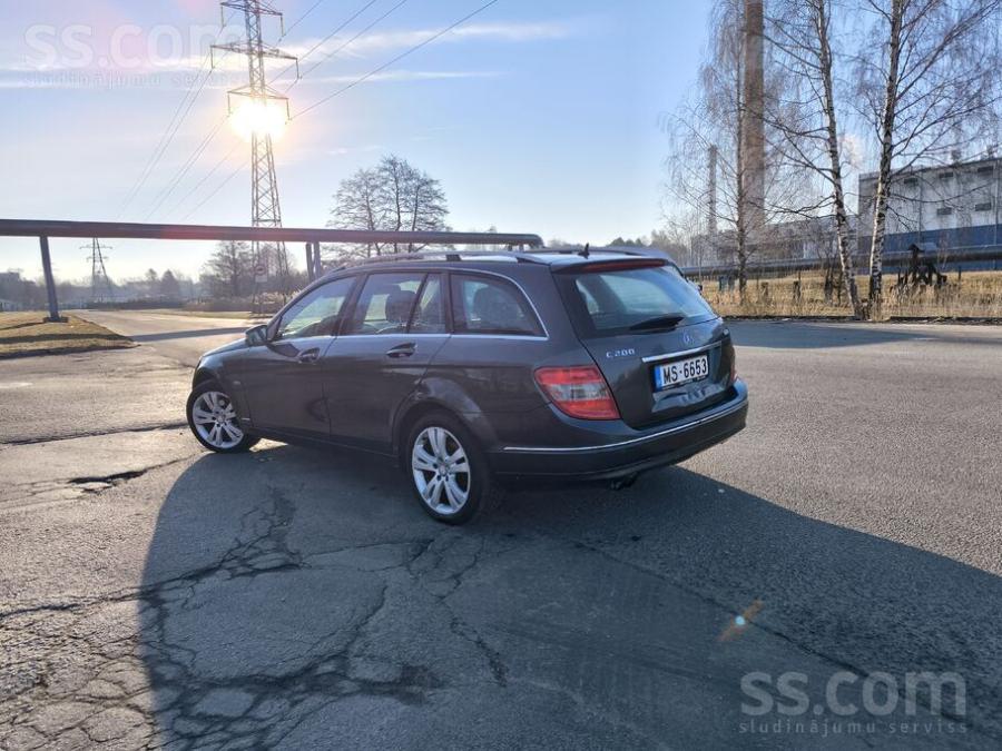 Pelēks Mercedes-Benz C 200 2009 Rīga, ar dzinēja tilpumu 2.20 L un nobraukumu 259 tūkst. km par 2550 €, foto 6 vietnē AUTOMOTO.COM.LV