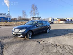 Pelēks Mercedes-Benz C 200 2009 Rīga, ar dzinēja tilpumu 2.20 L un nobraukumu 259 tūkst. km par 2550 €, foto 8 vietnē AUTOMOTO.COM.LV