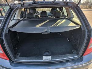 Pelēks Mercedes-Benz C 200 2009 Rīga, ar dzinēja tilpumu 2.20 L un nobraukumu 259 tūkst. km par 2550 €, foto 17 vietnē AUTOMOTO.COM.LV
