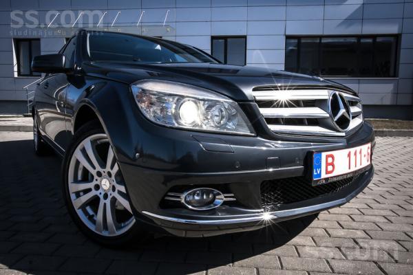 Pelēks Mercedes-Benz C 200 2009 Rīga, ar dzinēja tilpumu 2.00 L un nobraukumu 320 tūkst. km par 4400 €, foto 7 vietnē AUTOMOTO.COM.LV
