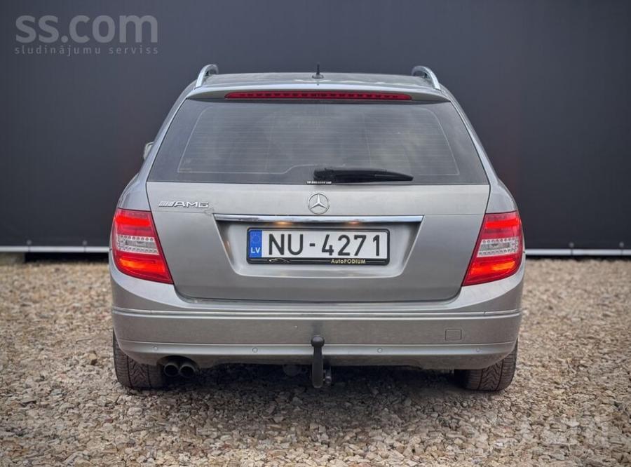 Pelēks Mercedes-Benz C 200 2009 Rīga, ar dzinēja tilpumu 2.20 L un nobraukumu 216 tūkst. km par 4990 €, foto 10 vietnē AUTOMOTO.COM.LV