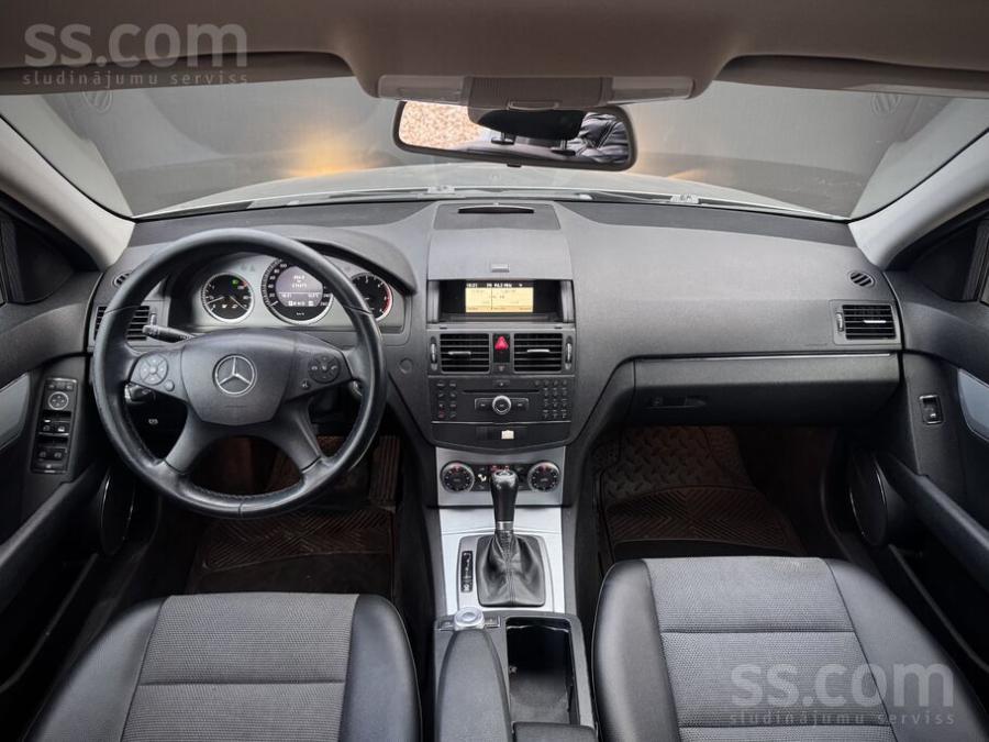 Pelēks Mercedes-Benz C 200 2009 Rīga, ar dzinēja tilpumu 2.20 L un nobraukumu 216 tūkst. km par 4990 €, foto 16 vietnē AUTOMOTO.COM.LV