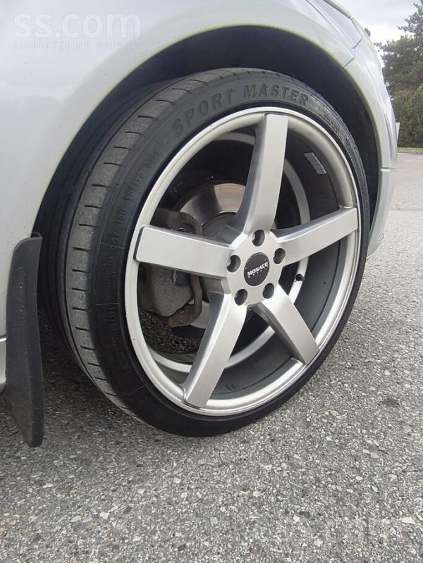 Pelēks Mercedes-Benz C 200 2009 Cēsis, ar dzinēja tilpumu 2.20 L un nobraukumu 413 tūkst. km par 3790 €, foto 9 vietnē AUTOMOTO.COM.LV