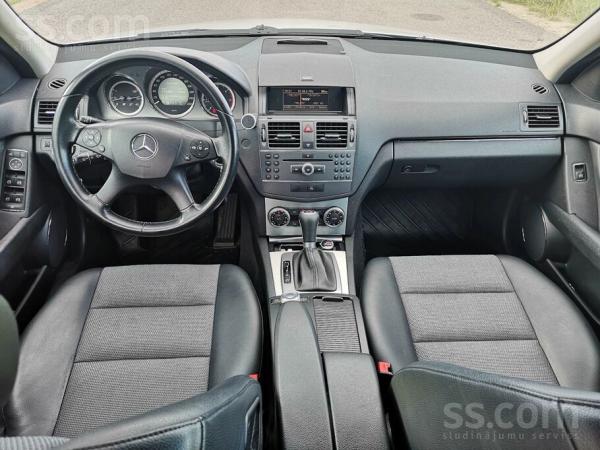 Grey Mercedes-Benz C 200 2009 in Riga, with an engine capacity of 2.20 L and mileage of 411 thousand km for 4500 €, photo 6 on AUTOMOTO.COM.LV