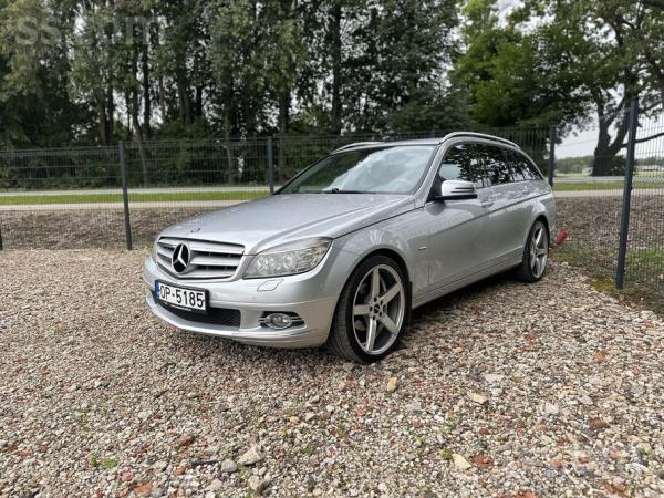 Pelēks Mercedes-Benz C 200 2009 Cēsis, ar dzinēja tilpumu 2.20 L un nobraukumu 0 tūkst. km par 3990 €, foto 3 vietnē AUTOMOTO.COM.LV