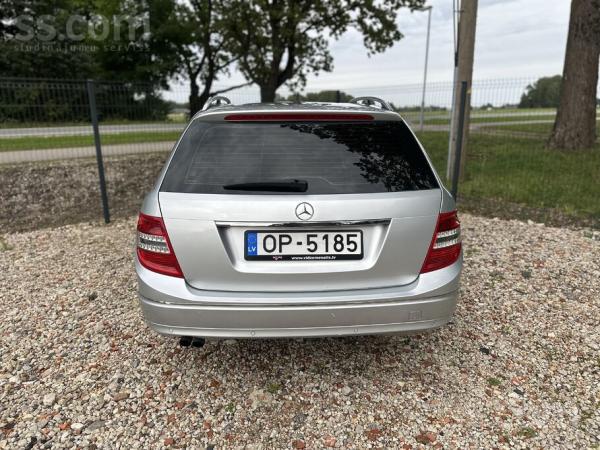 Pelēks Mercedes-Benz C 200 2009 Cēsis, ar dzinēja tilpumu 2.20 L un nobraukumu 0 tūkst. km par 3990 €, foto 7 vietnē AUTOMOTO.COM.LV