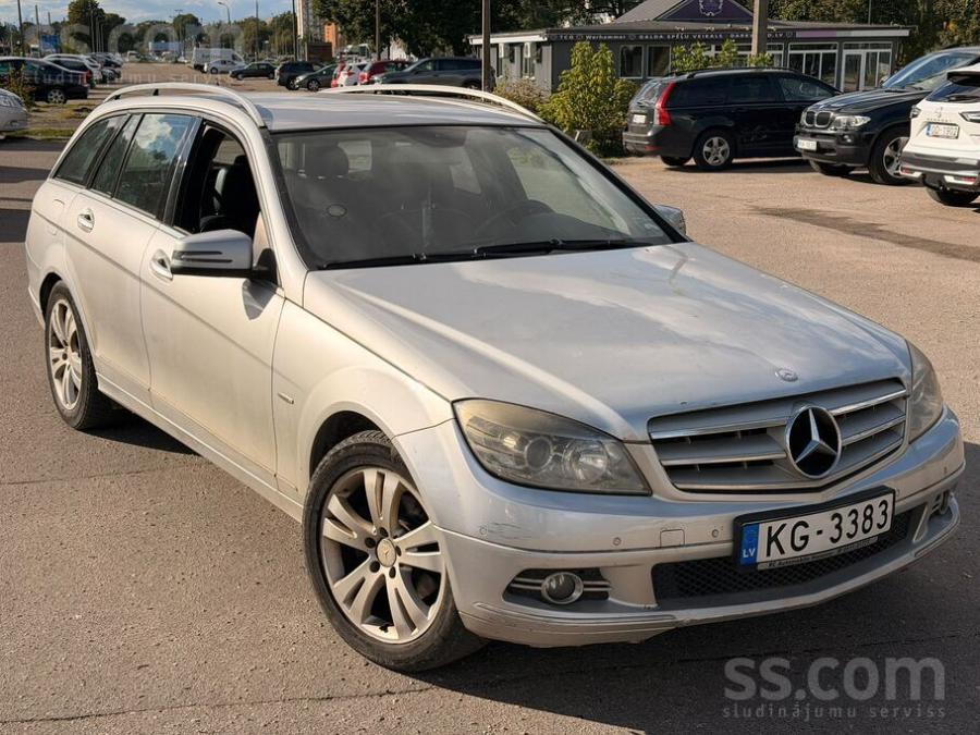 Серый Мерседес Ц 200 2009 в Рига, объемом двигателя 2.20 л и пробегом 357 тыс. км за 1450 €, фото 1 на AUTOMOTO.COM.LV