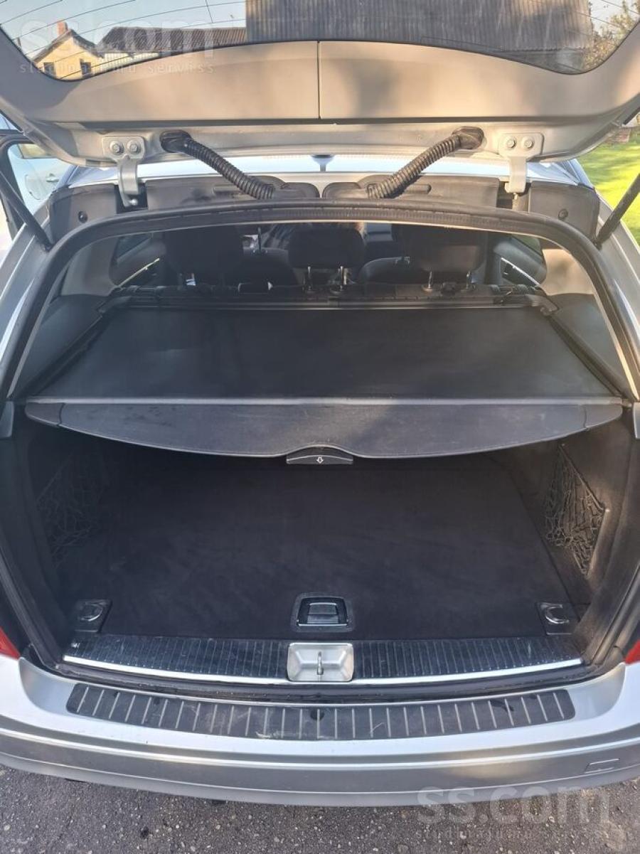 Pelēks Mercedes-Benz C 200 2009 Bauska, ar dzinēja tilpumu 2.20 L un nobraukumu 191 tūkst. km par 3400 €, foto 13 vietnē AUTOMOTO.COM.LV