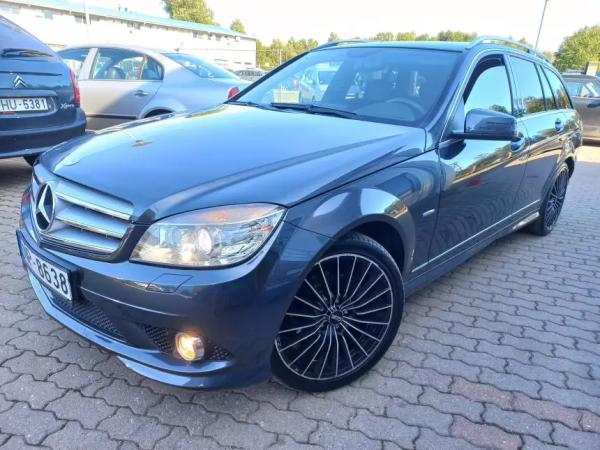 Pelēks Mercedes-Benz C 200 2010 Rīga, ar dzinēja tilpumu 2.20 L un nobraukumu 260 tūkst. km par 5990 €, foto 1 vietnē AUTOMOTO.COM.LV
