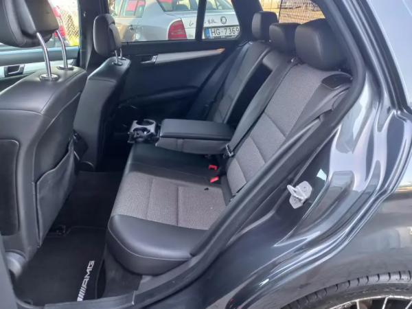 Pelēks Mercedes-Benz C 200 2010 Rīga, ar dzinēja tilpumu 2.20 L un nobraukumu 260 tūkst. km par 5990 €, foto 4 vietnē AUTOMOTO.COM.LV