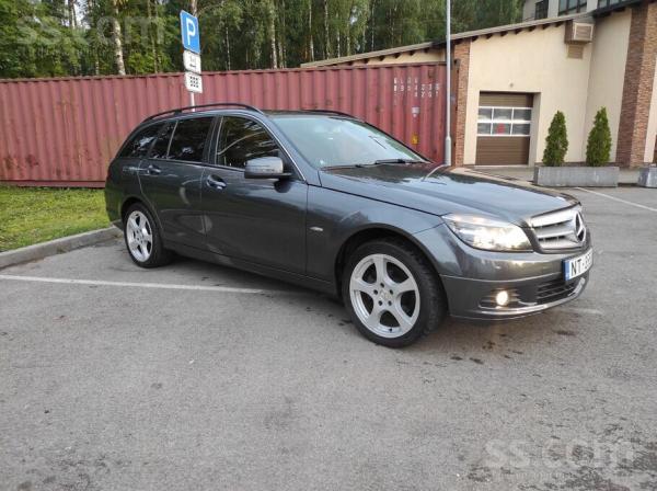 Pelēks Mercedes-Benz C 200 2010 Rīga, ar dzinēja tilpumu 2.20 L un nobraukumu 0 tūkst. km par 5300 €, foto 4 vietnē AUTOMOTO.COM.LV
