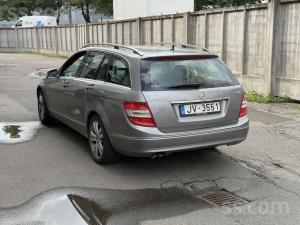 Pelēks Mercedes-Benz C 200 2010 Rīga, ar dzinēja tilpumu 2.20 L un nobraukumu 349 tūkst. km par 5500 €, foto 4 vietnē AUTOMOTO.COM.LV