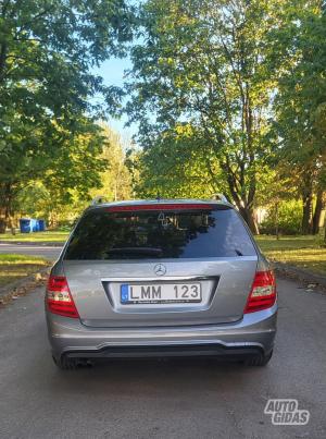 Pelēks Mercedes-Benz C 200 2010 Kauņa, ar dzinēja tilpumu 2.10 L un nobraukumu 415 tūkst. km par 4500 €, foto 7 vietnē AUTOMOTO.COM.LV
