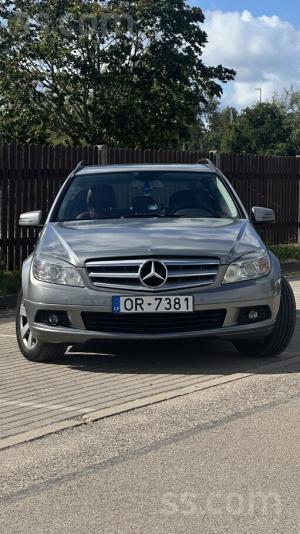 Pelēks Mercedes-Benz C 200 2010 Jūrmala, ar dzinēja tilpumu 2.10 L un nobraukumu 342 tūkst. km par 4700 €, foto  vietnē AUTOMOTO.COM.LV