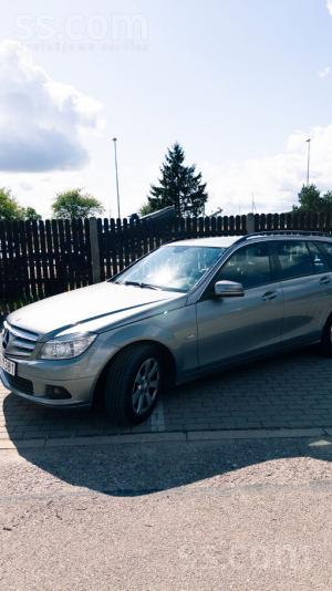 Pelēks Mercedes-Benz C 200 2010 Jūrmala, ar dzinēja tilpumu 2.10 L un nobraukumu 342 tūkst. km par 4700 €, foto 4 vietnē AUTOMOTO.COM.LV