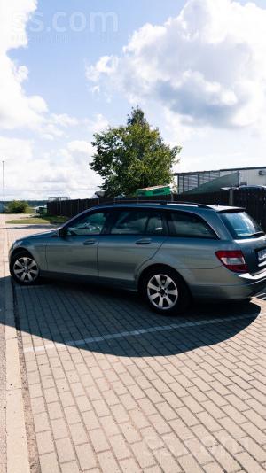 Pelēks Mercedes-Benz C 200 2010 Jūrmala, ar dzinēja tilpumu 2.10 L un nobraukumu 342 tūkst. km par 4700 €, foto 5 vietnē AUTOMOTO.COM.LV